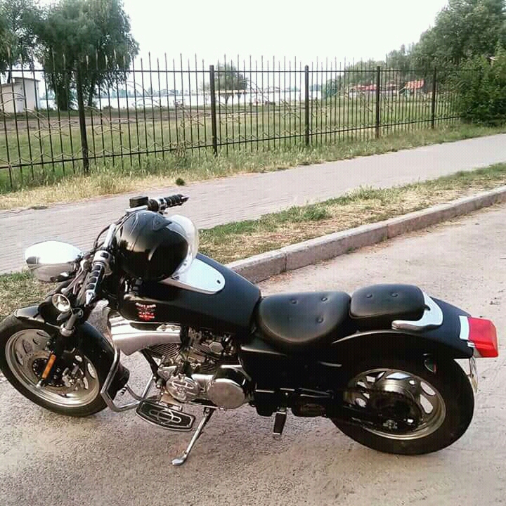 Zongshen Storm V250 Motorcycles - Photos, Video, Specs, Reviews | Bike.Net