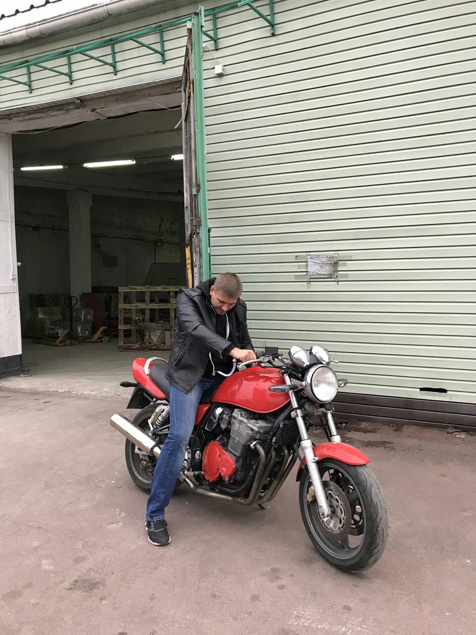 Suzuki Inazuma 400 Motorcycles - Photos, Video, Specs, Reviews | Bike.Net