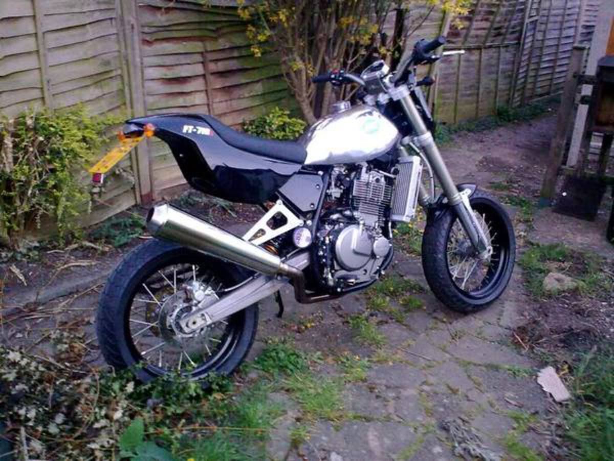 CCM Spider RL-125 Motorcycles - Photos, Video, Specs, Reviews | Bike.Net