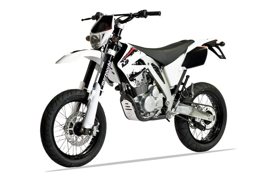 AJP PR5 250 Supermoto Motorcycles - Photos, Video, Specs, Reviews ...