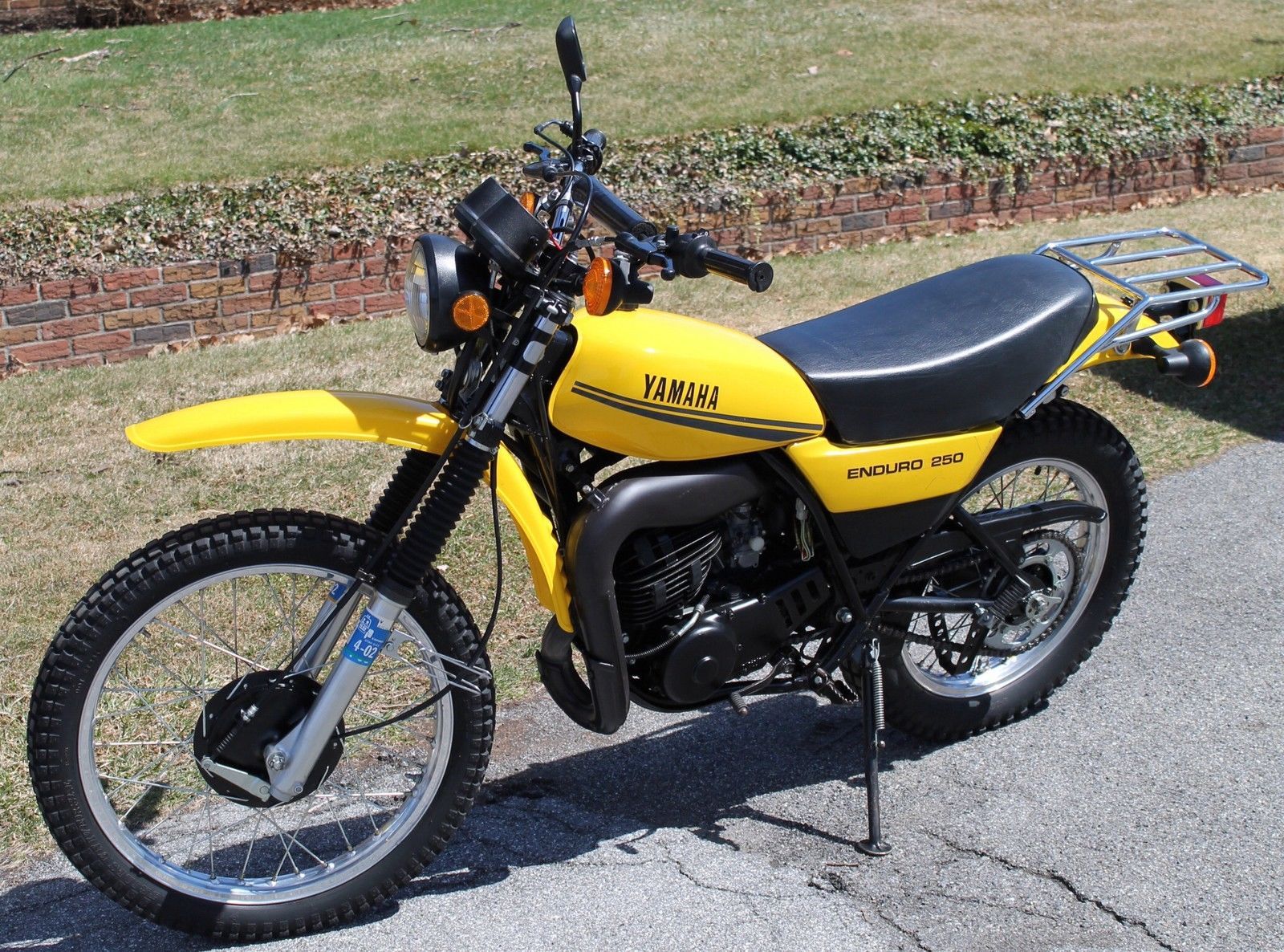 Yamaha DT 400 MX, 1979 Motorcycles - Photos, Video, Specs, Reviews ...