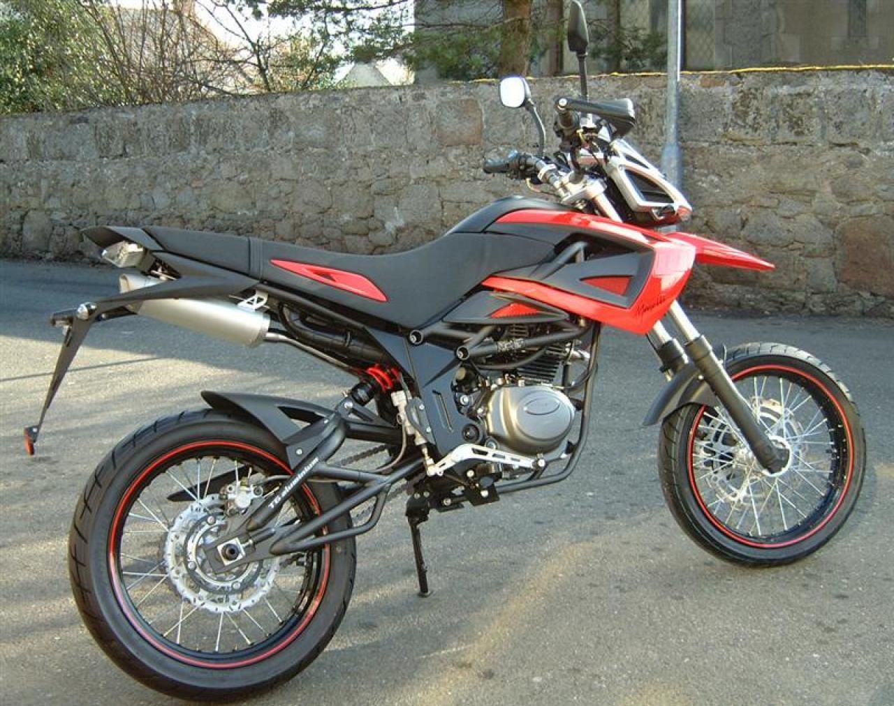 Megelli Motorcycles - Models, Photos, Reviews | Bike.Net