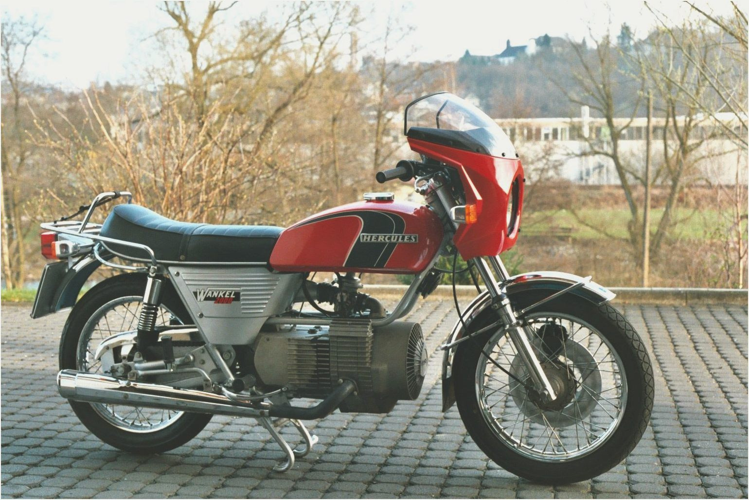 Hercules W 2000, 1974 Motorcycles - Photos, Video, Specs, Reviews ...