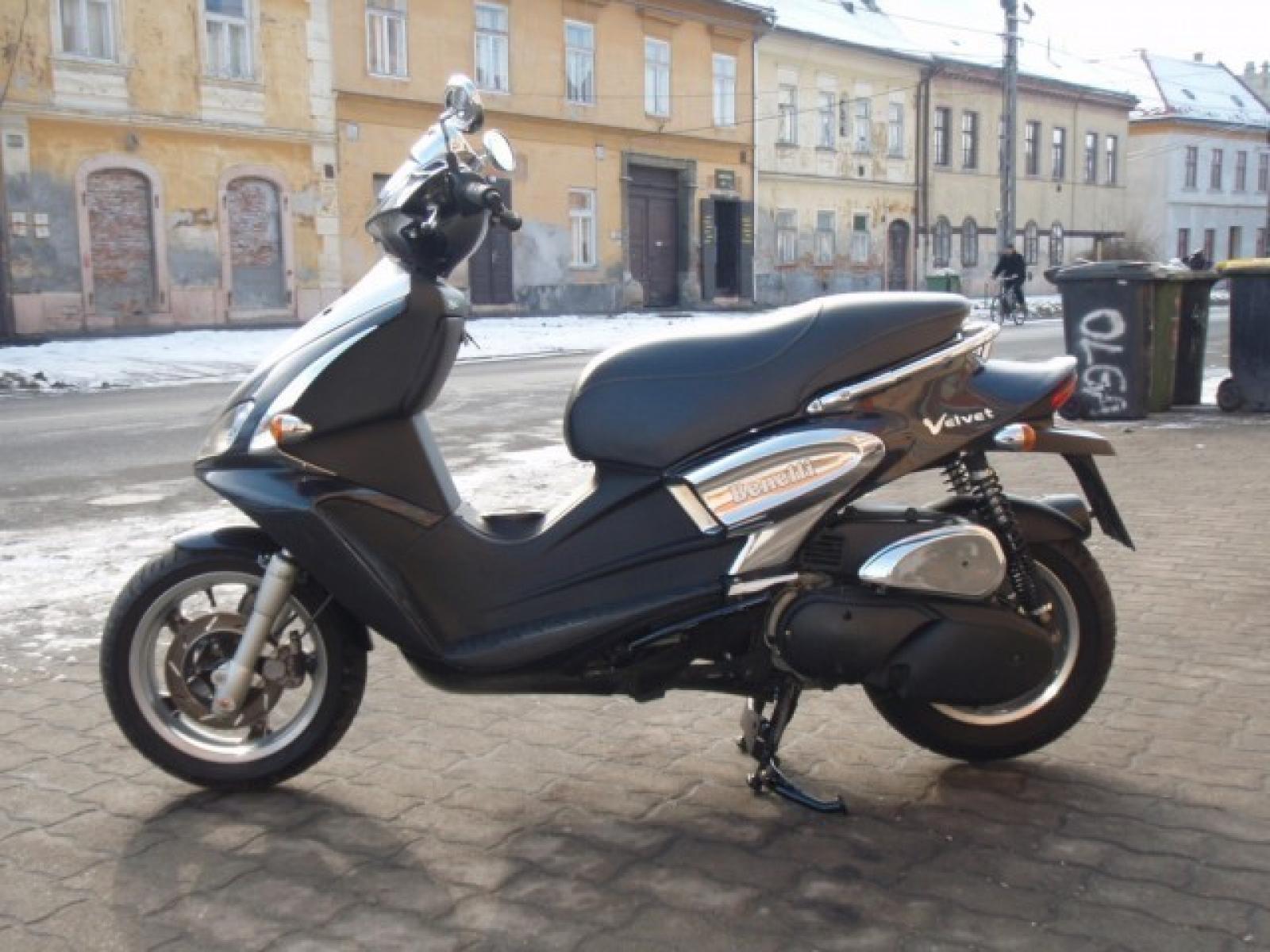 Benelli Velvet 150, 2007 Motorcycles - Photos, Video, Specs, Reviews ...
