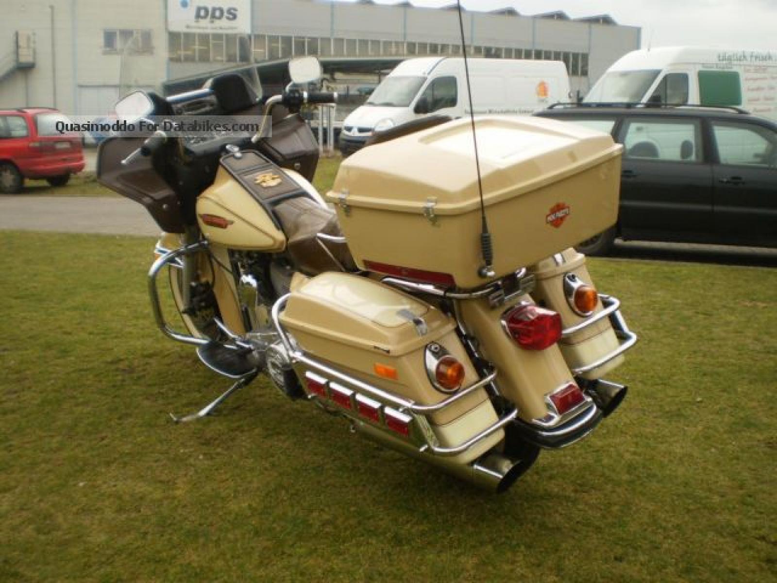 Harley-Davidson FLHTC 1340 Electra Glide Classic (reduced effect), 1990 ...