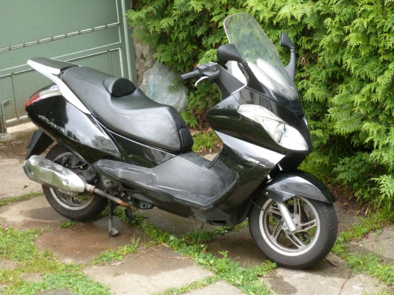 Aprilia Atlantic 250, 2008 Motorcycles - Similar Models | Bike.Net