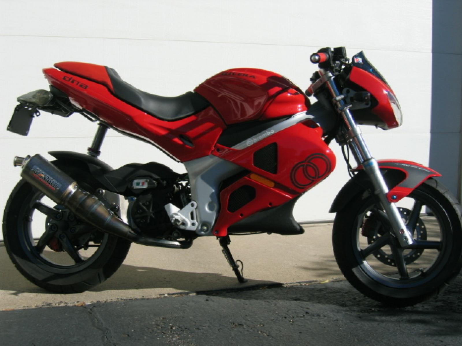 Gilera DNA 50, 2007 Motorcycles - Photos, Video, Specs, Reviews | Bike.Net