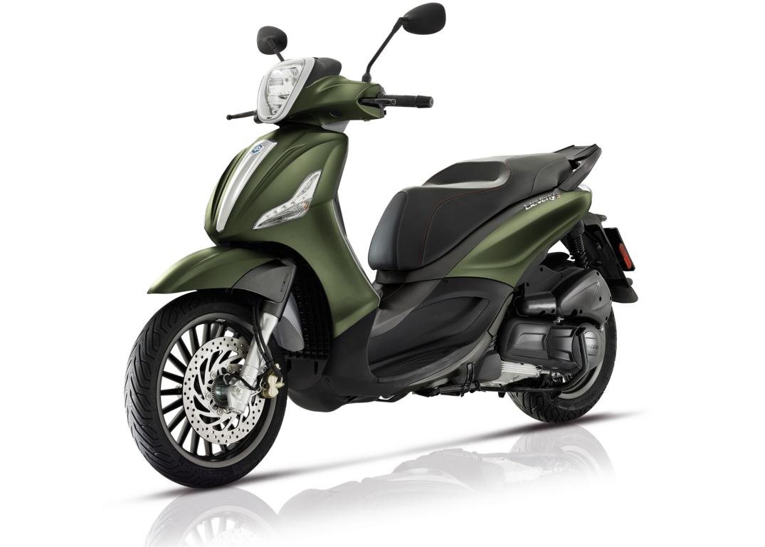 Piaggio Beverly S 300 ABS ASR, 2020 Motorcycles - Photos, Video, Specs, Reviews | Bike.Net