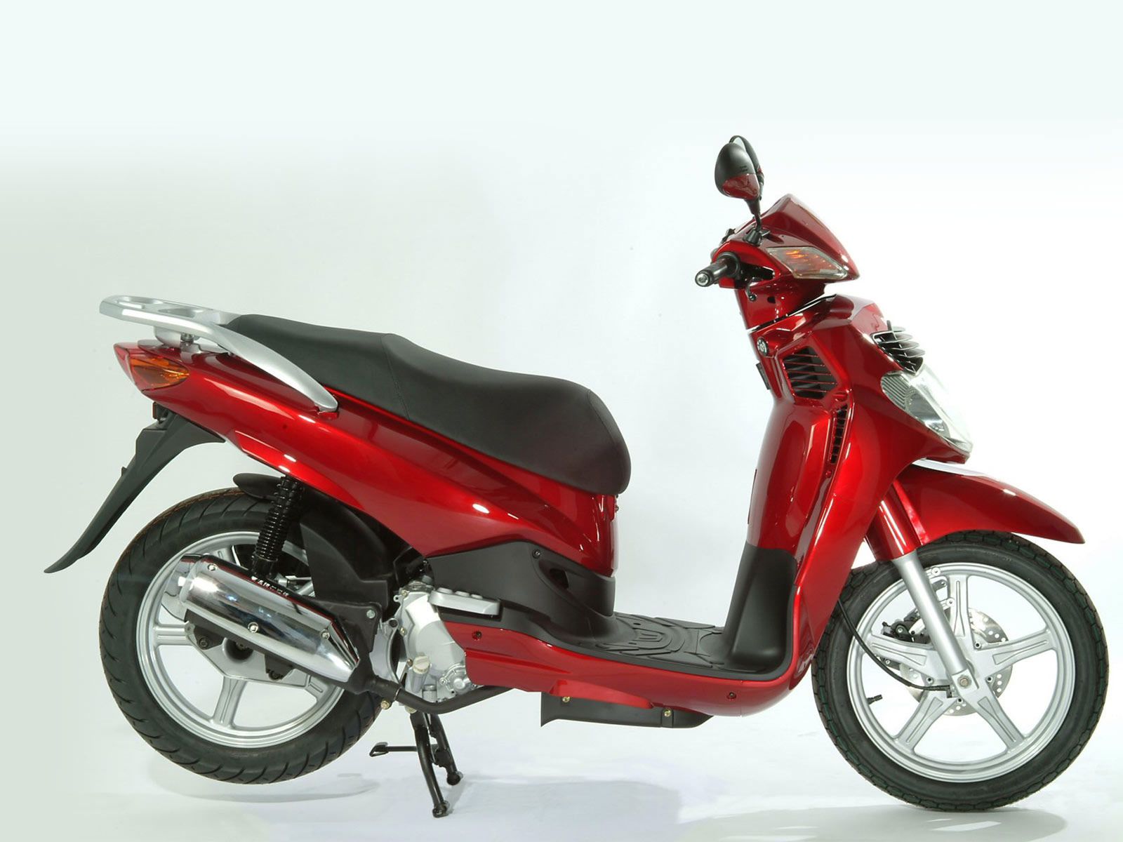 Sym HD 125 Motorcycles - Photos, Video, Specs, Reviews | Bike.Net