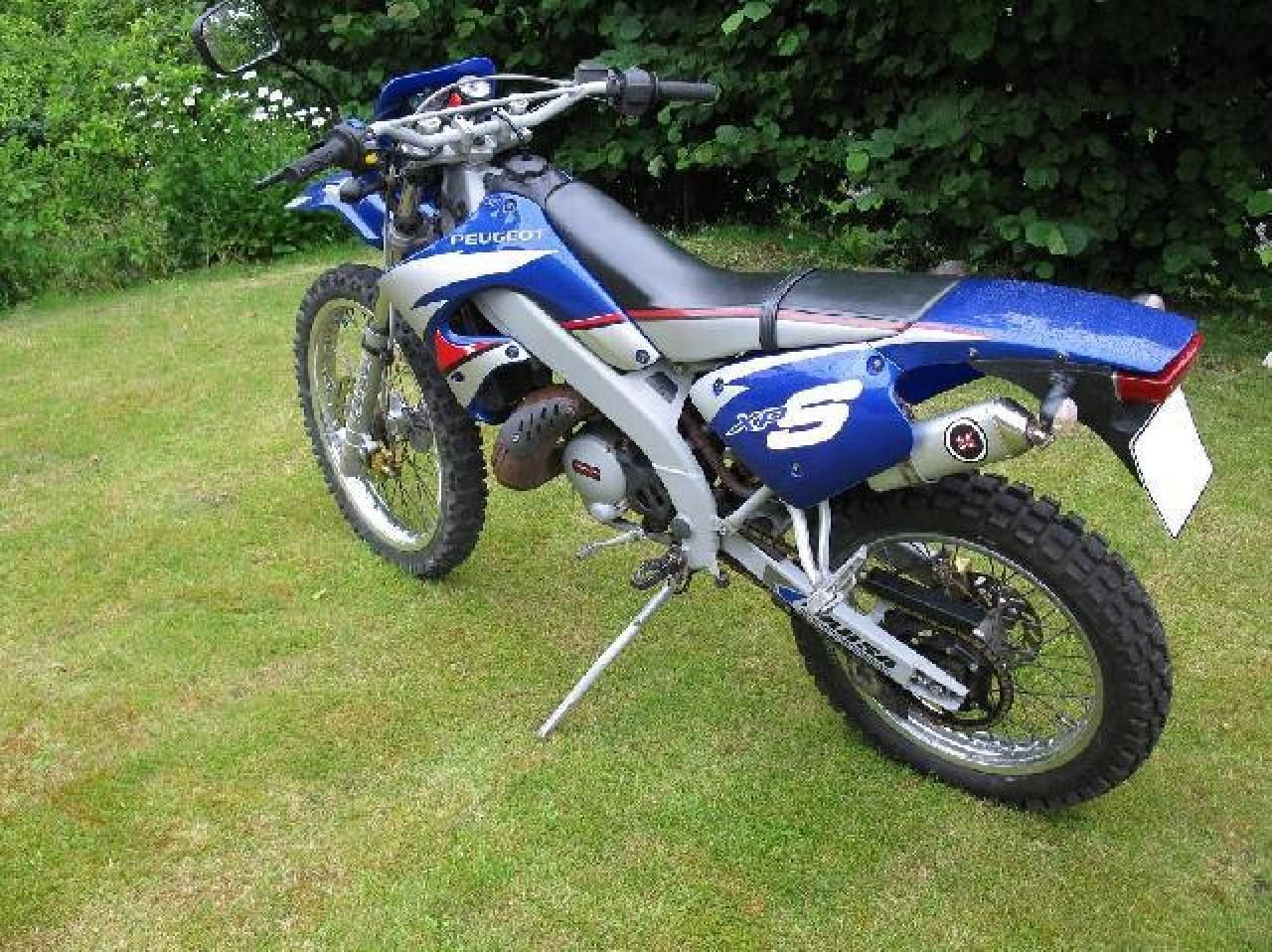 Peugeot XPS Track Motorcycles - Photos, Video, Specs, Reviews | Bike.Net