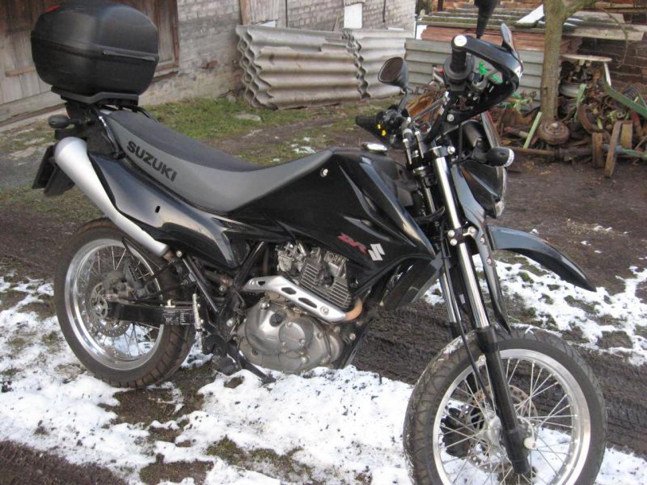 Suzuki DR 125 SM, 2010 Motorcycles - Photos, Video, Specs, Reviews ...