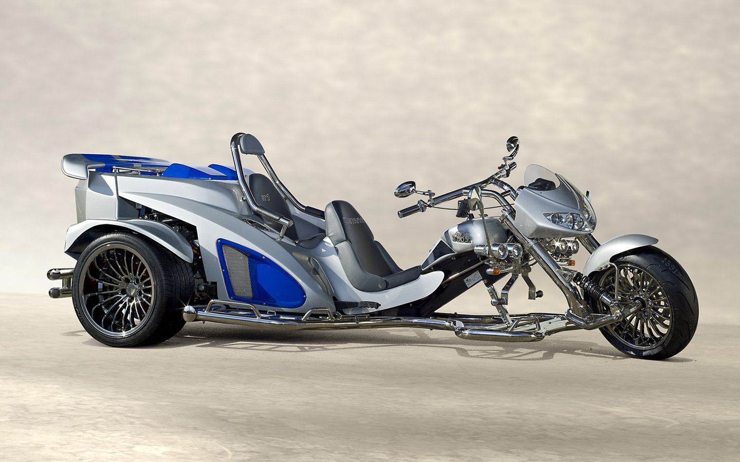 Boom Trikes Mustang ST1 Motorcycles - Photos, Video, Specs, Reviews ...