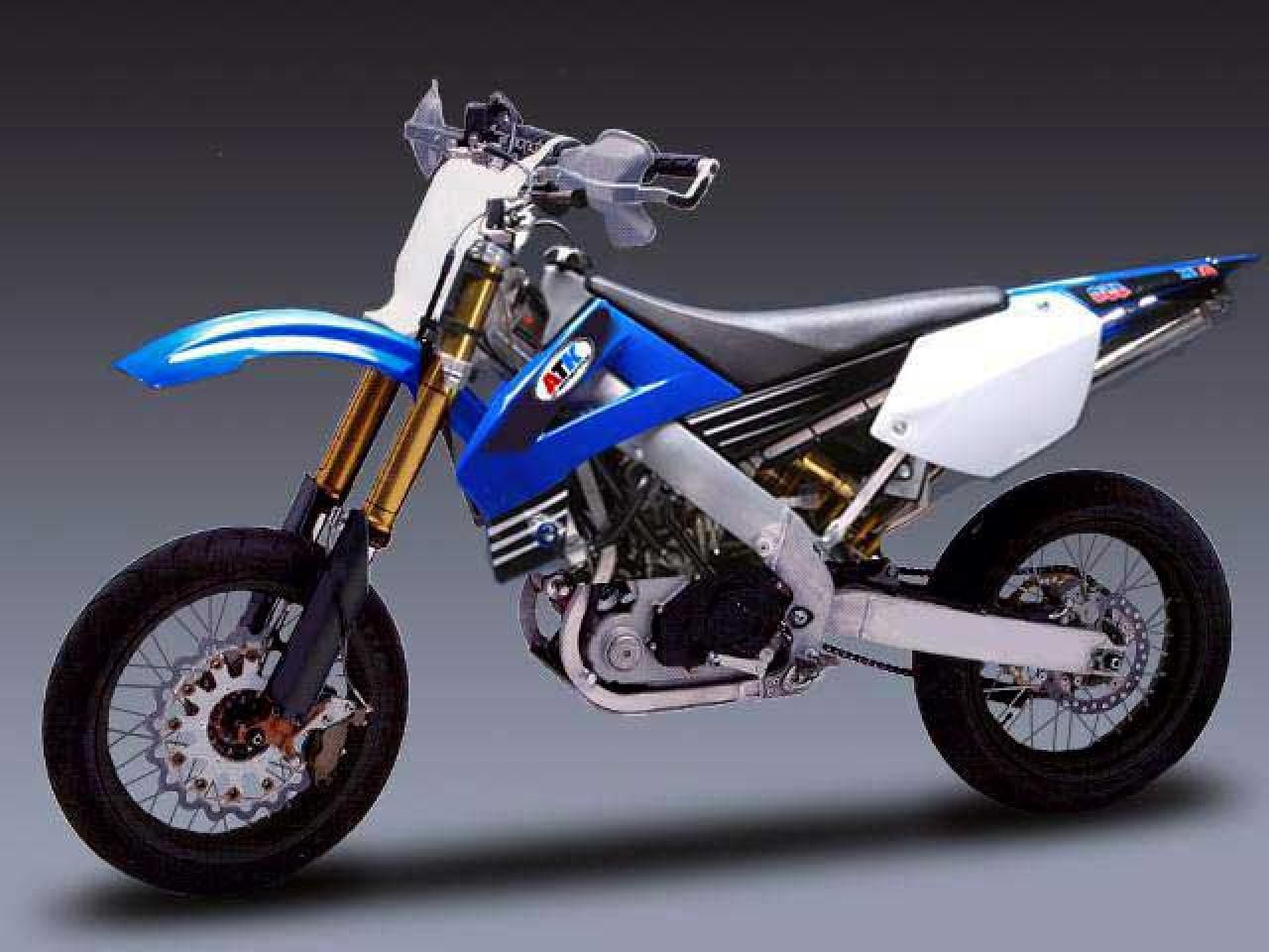 Highland Motorcycles - Models, Photos, Reviews | Bike.Net