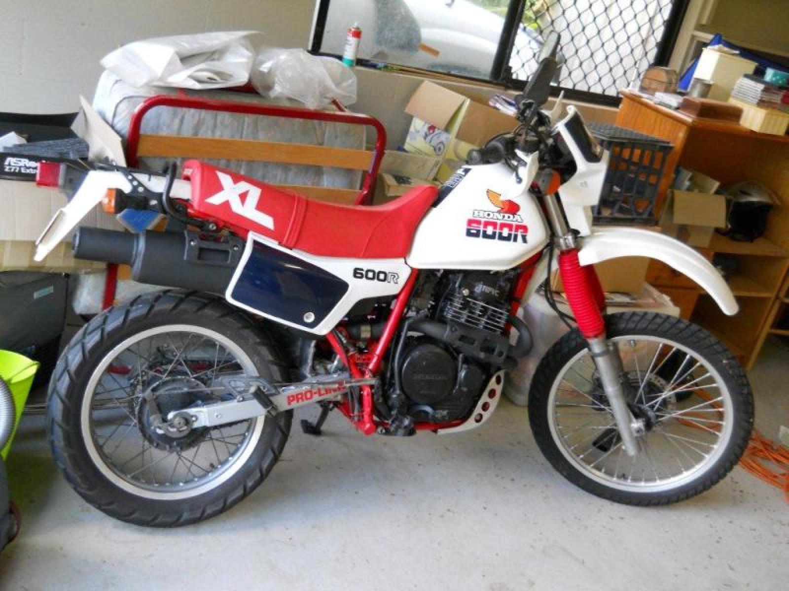 Honda XL 600 R (reduced effect), 1987 Motorcycles - Photos, Video ...