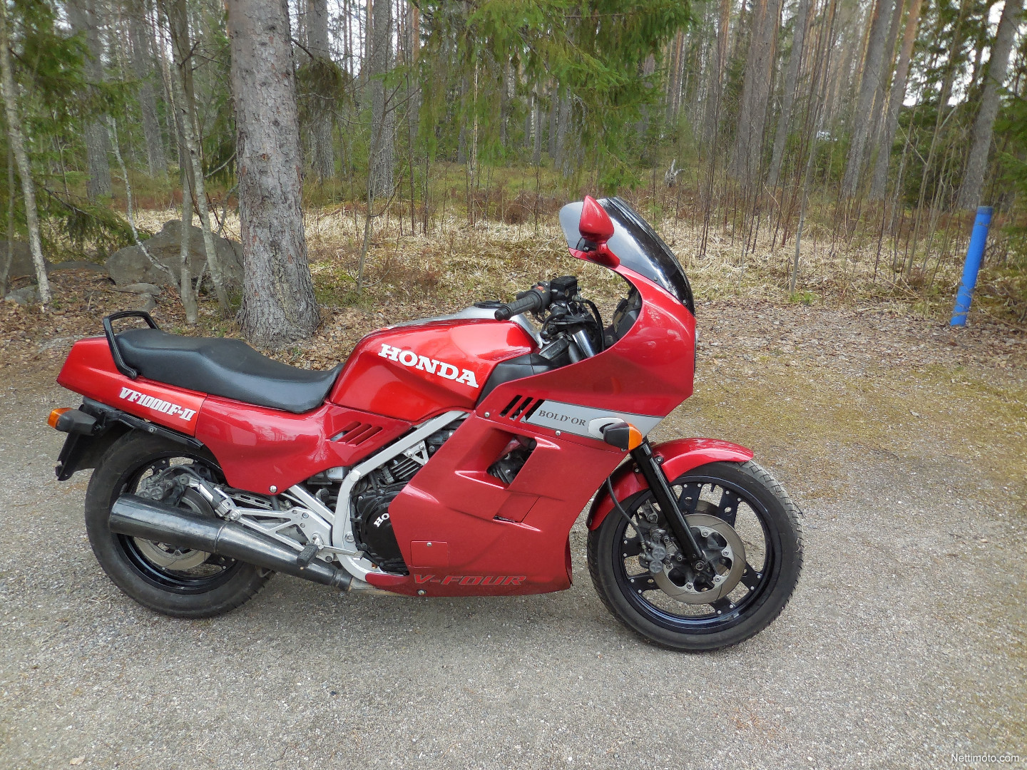 Honda VF 1000 F 2, 1985 Motorcycles - Photos, Video, Specs, Reviews ...