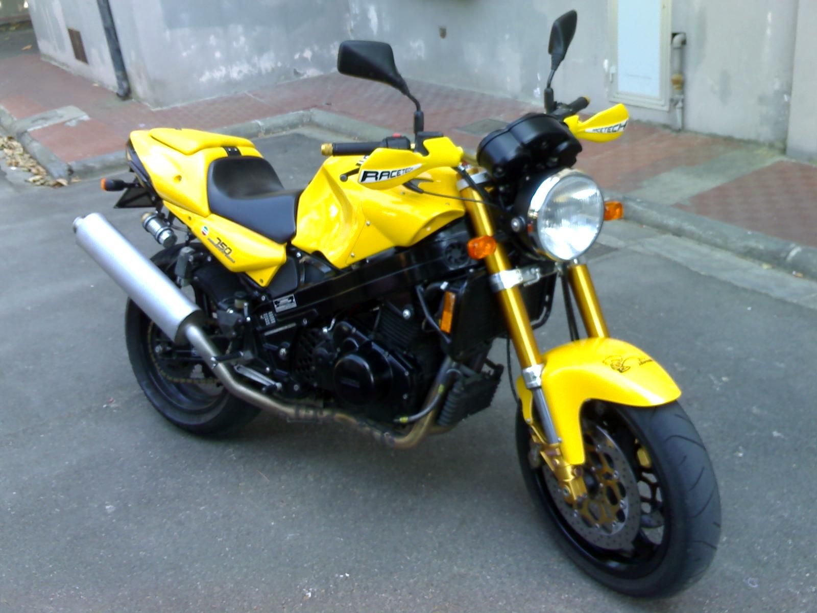 Laverda 750 Strike Motorcycles - Photos, Video, Specs, Reviews | Bike.Net