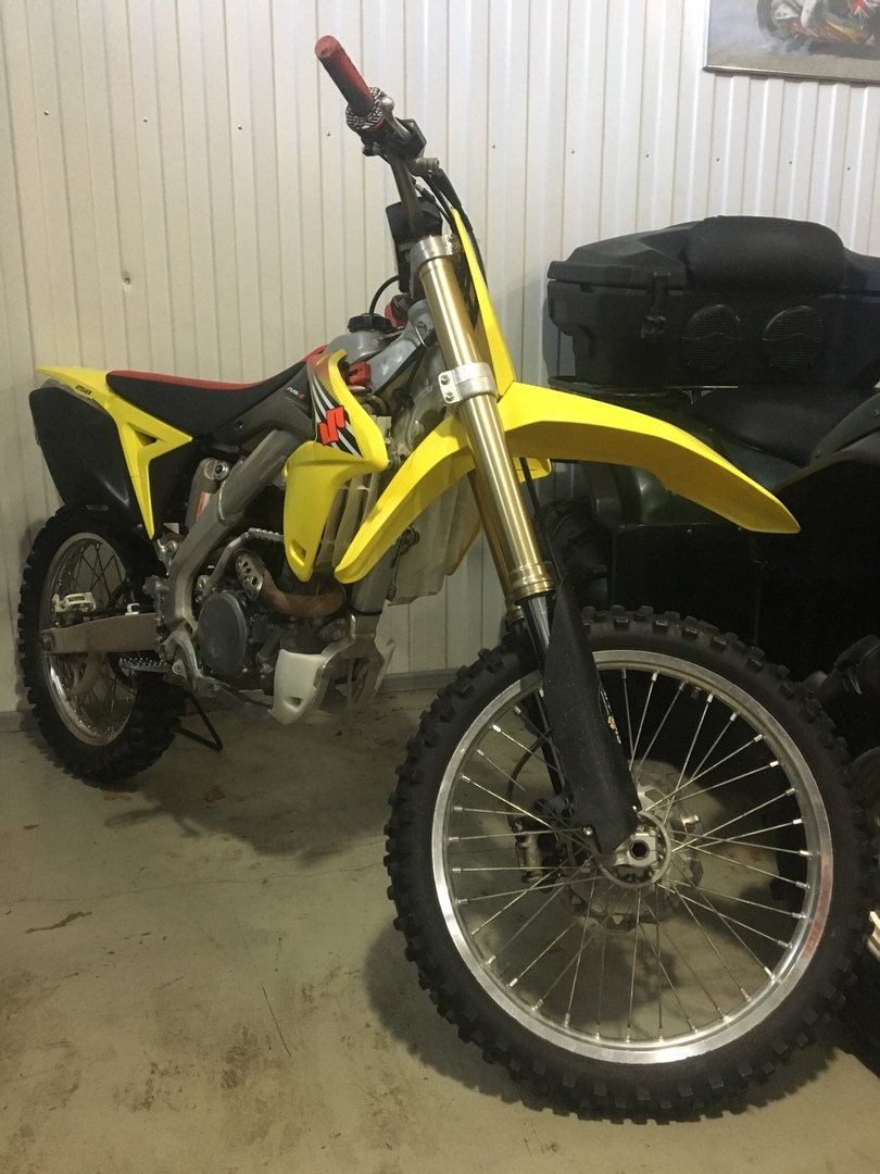 Скутеры Suzuku STREET MAGIC II 2005 года - характеристики, описание ...