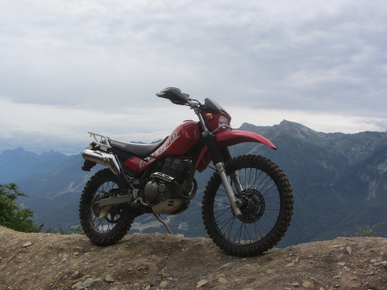 Kawasaki Super Sherpa: фото, характеристики, история | Bike.Net