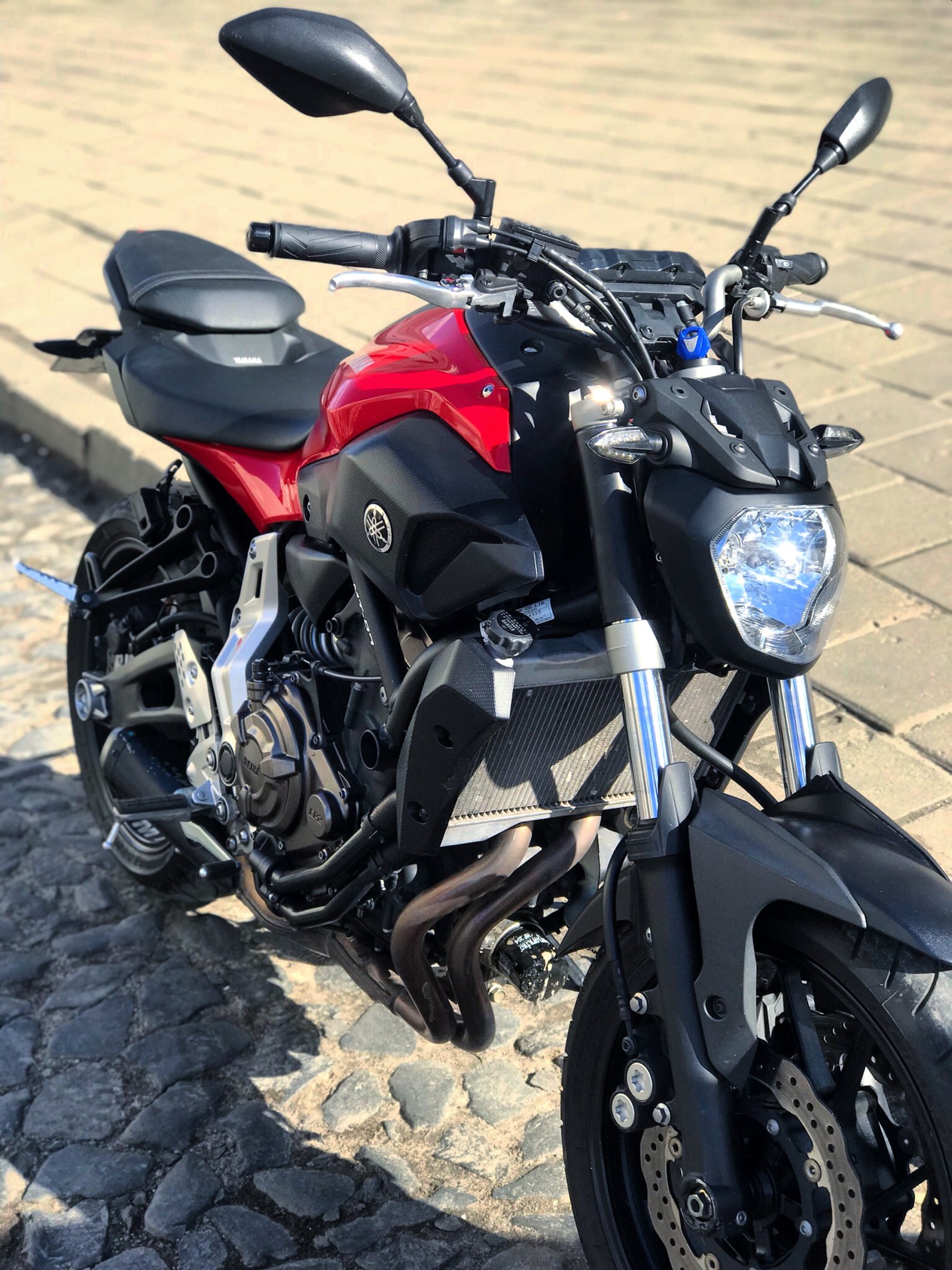 Yamaha MT-07, 2016 Motorcycles - Photos, Video, Specs, Reviews | Bike.Net