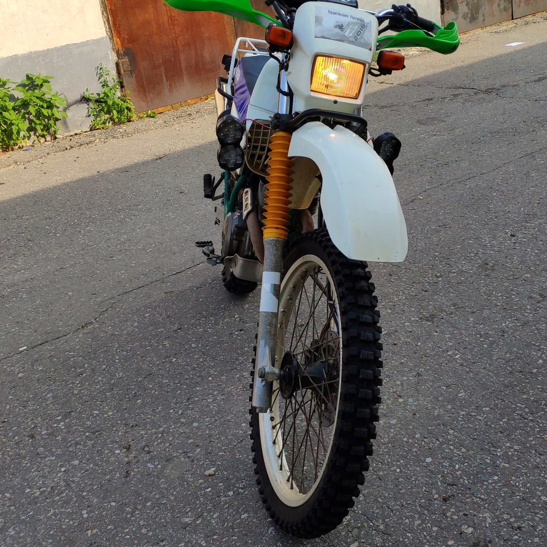 Yamaha XT 225 Serow, 1996: фото, характеристики, история | Bike.Net