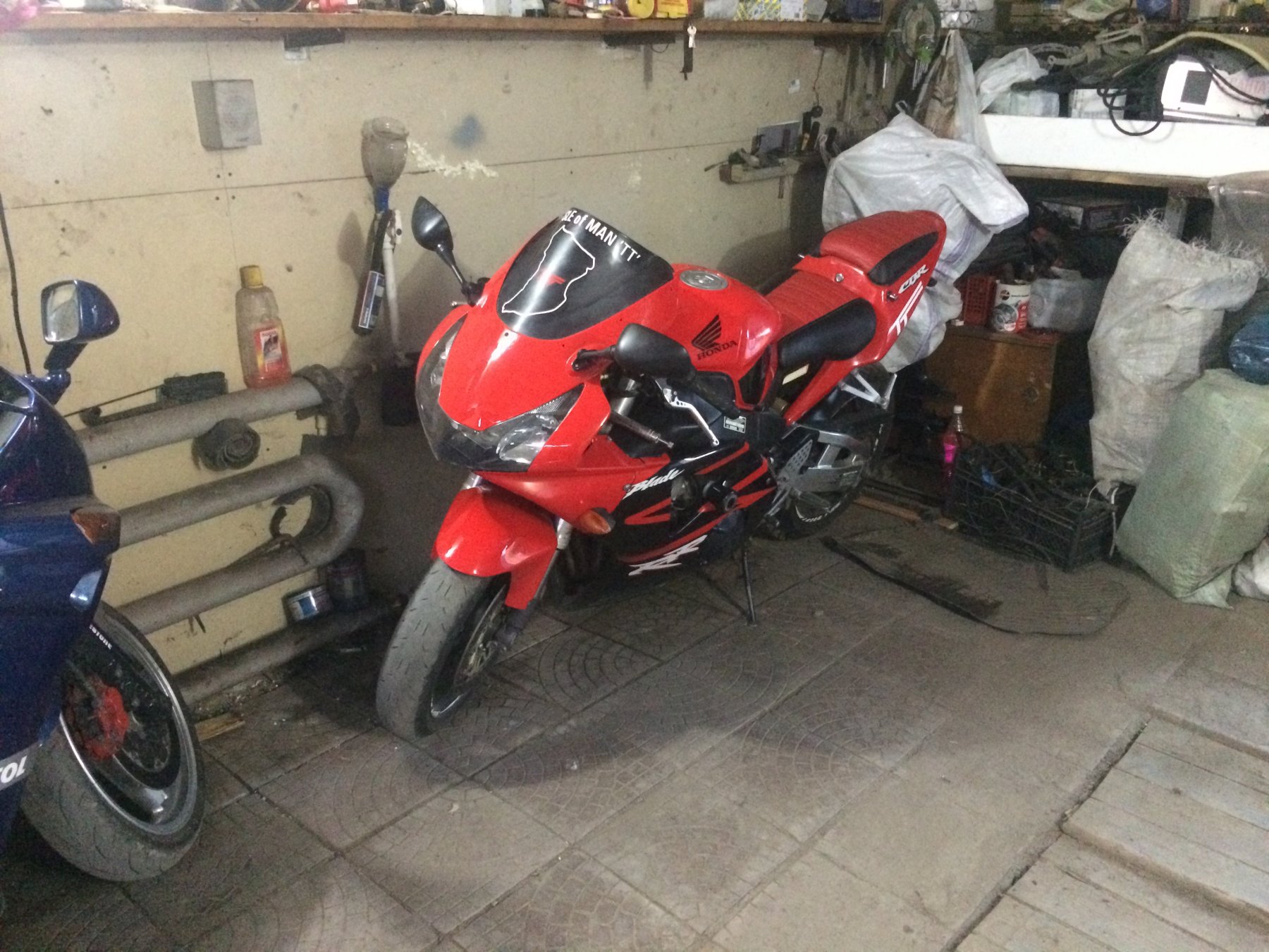 Honda CBR 954 RR Motorcycles - Photos, Video, Specs, Reviews | Bike.Net