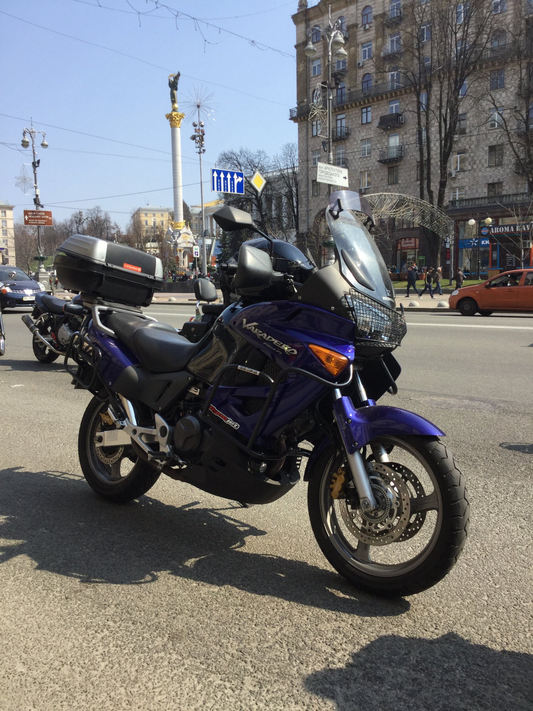 Honda XL 1000 Varadero Motorcycles - Photos, Video, Specs, Reviews ...