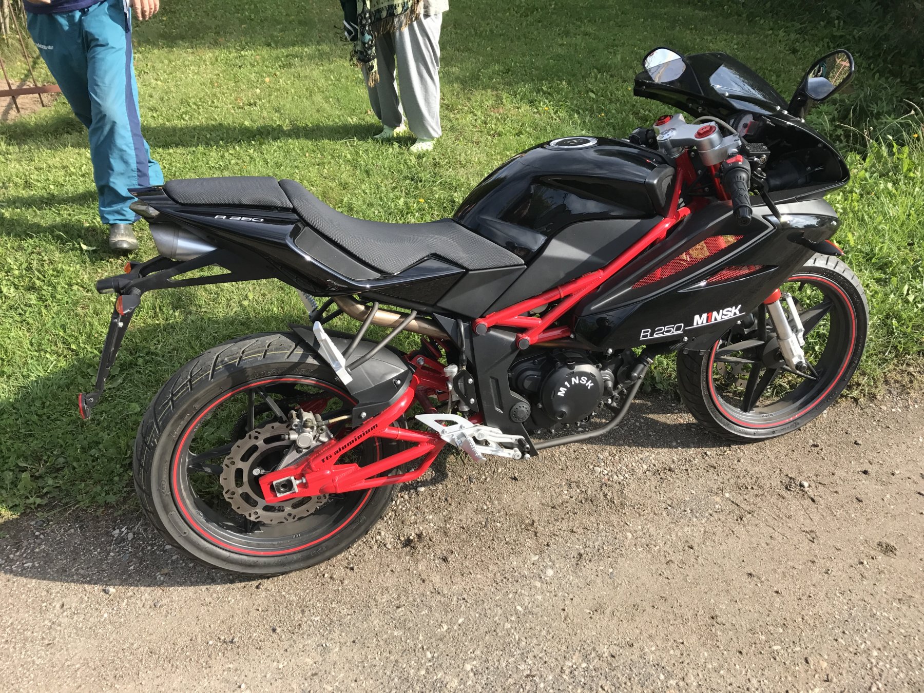 Megelli Sport 250 R, 2013 Motorcycles - Photos, Video, Specs, Reviews ...