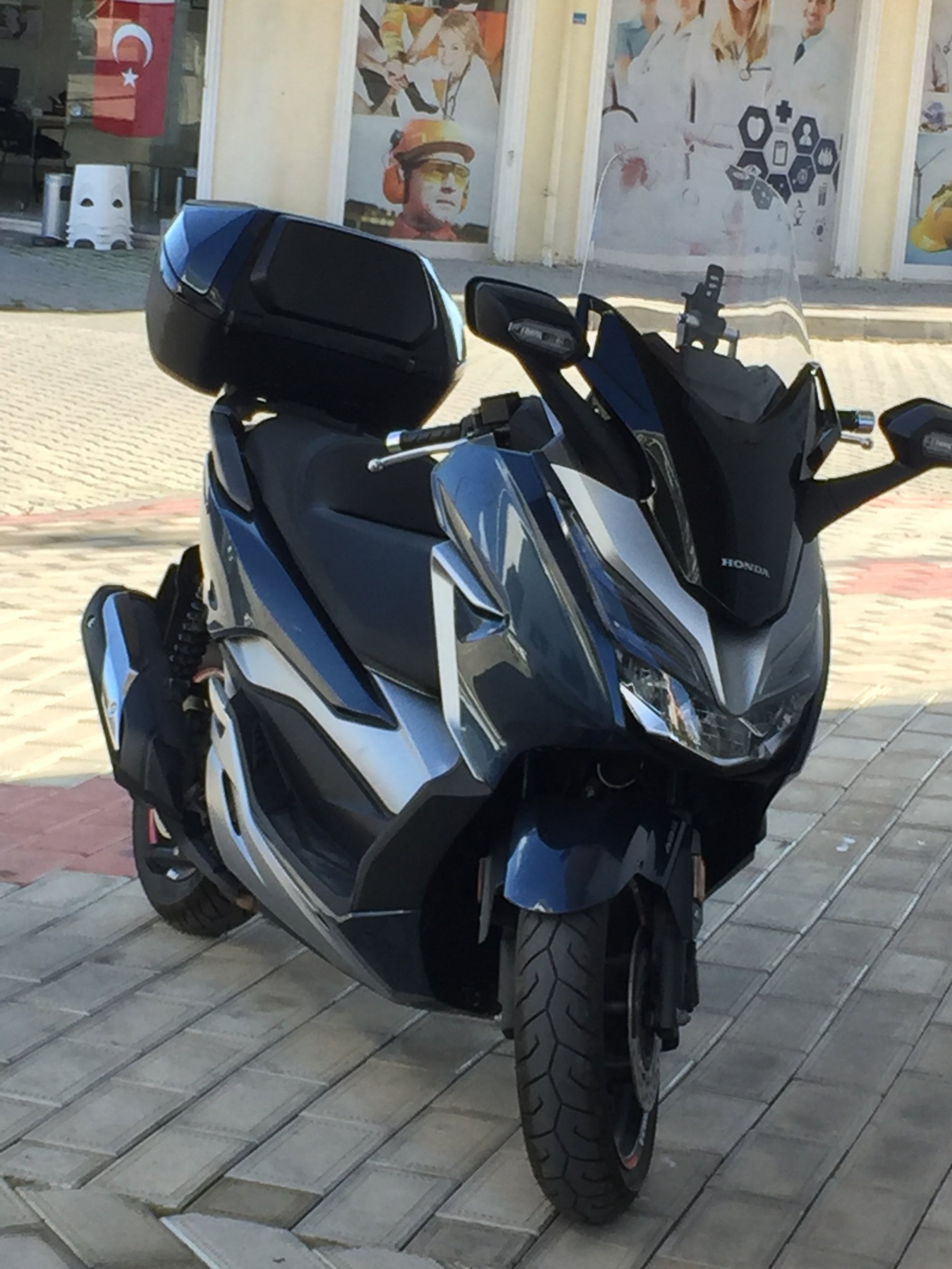 Honda NSS300 Forza, 2014 Motorcycles - Photos, Video, Specs, Reviews ...