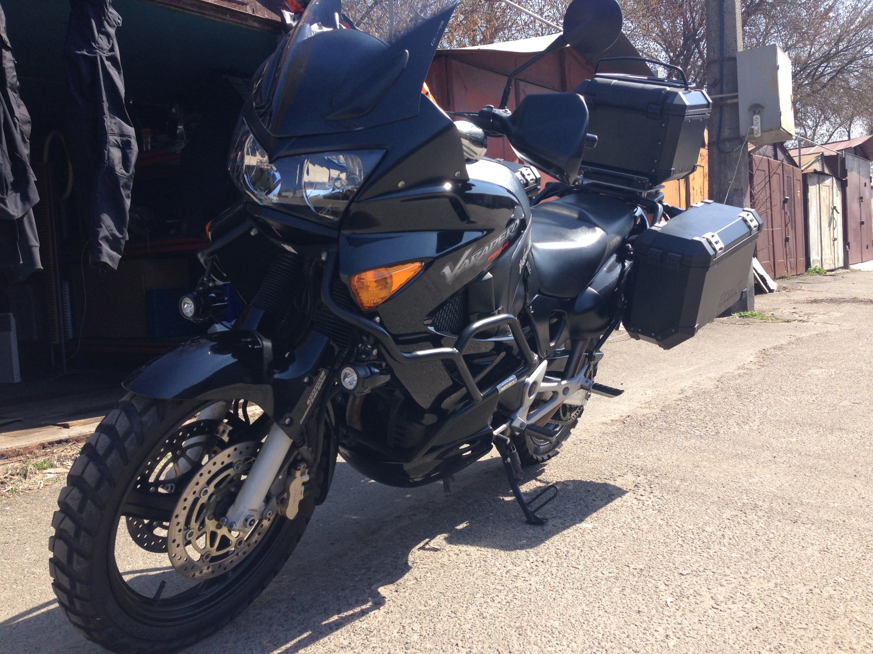 Honda XL 1000 Varadero Motorcycles - Photos, Video, Specs, Reviews ...