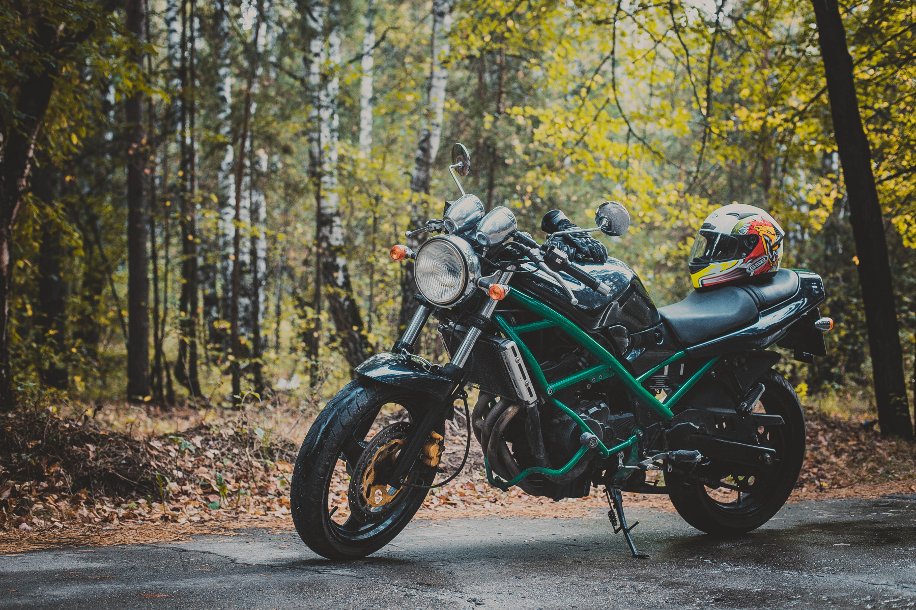 Suzuki GSF 250 V Bandit Motorcycles - Photos, Video, Specs, Reviews ...