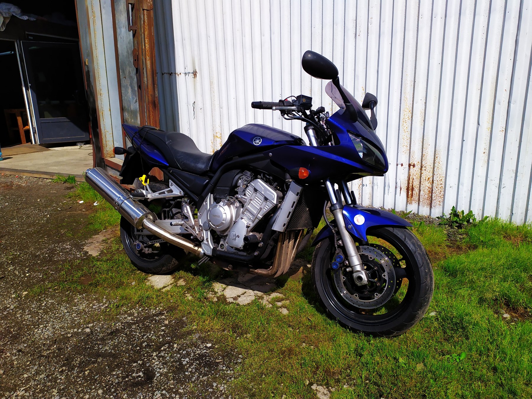 Yamaha FZ1, 2005 Motorcycles - Photos, Video, Specs, Reviews | Bike.Net