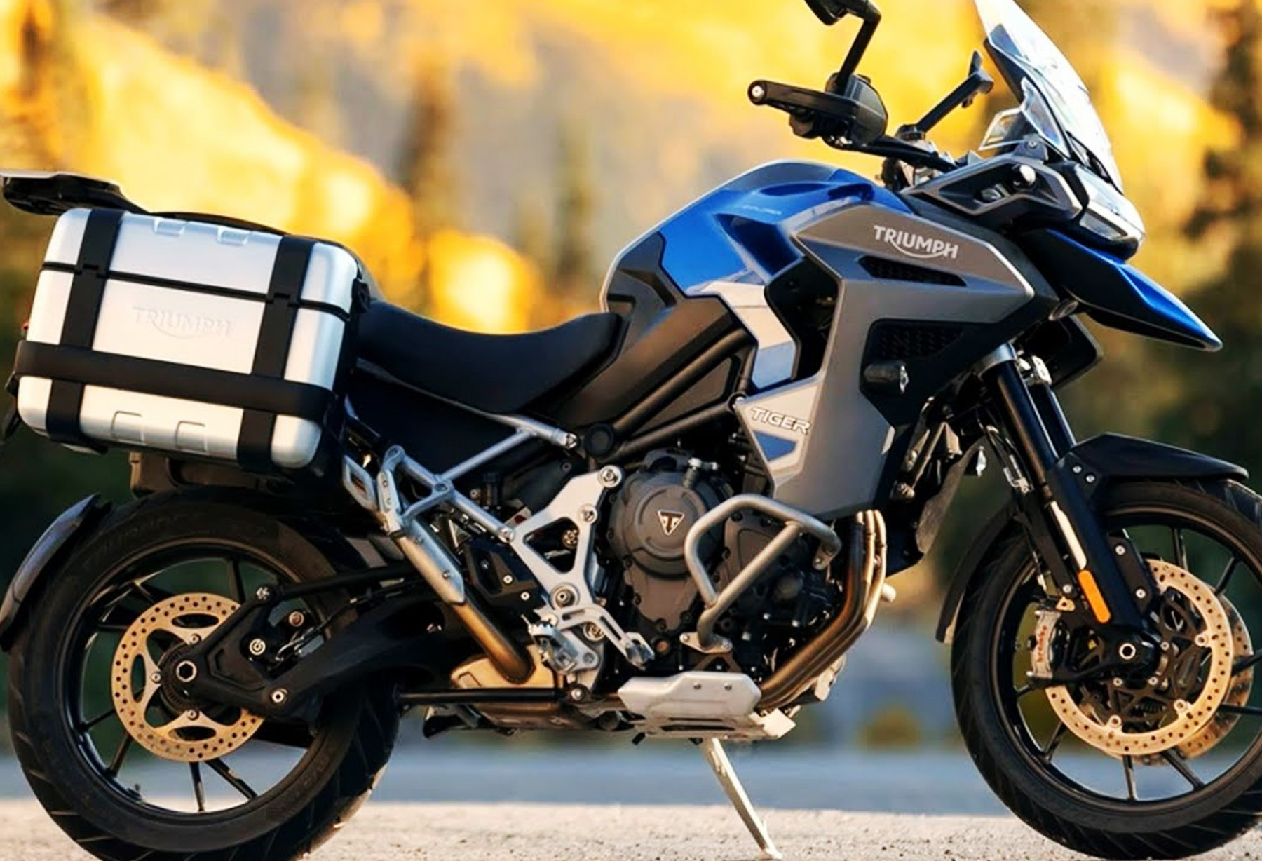 Triumph Tiger 1200 Rally Pro, 2023 Motorcycles - Photos, Video, Specs ...