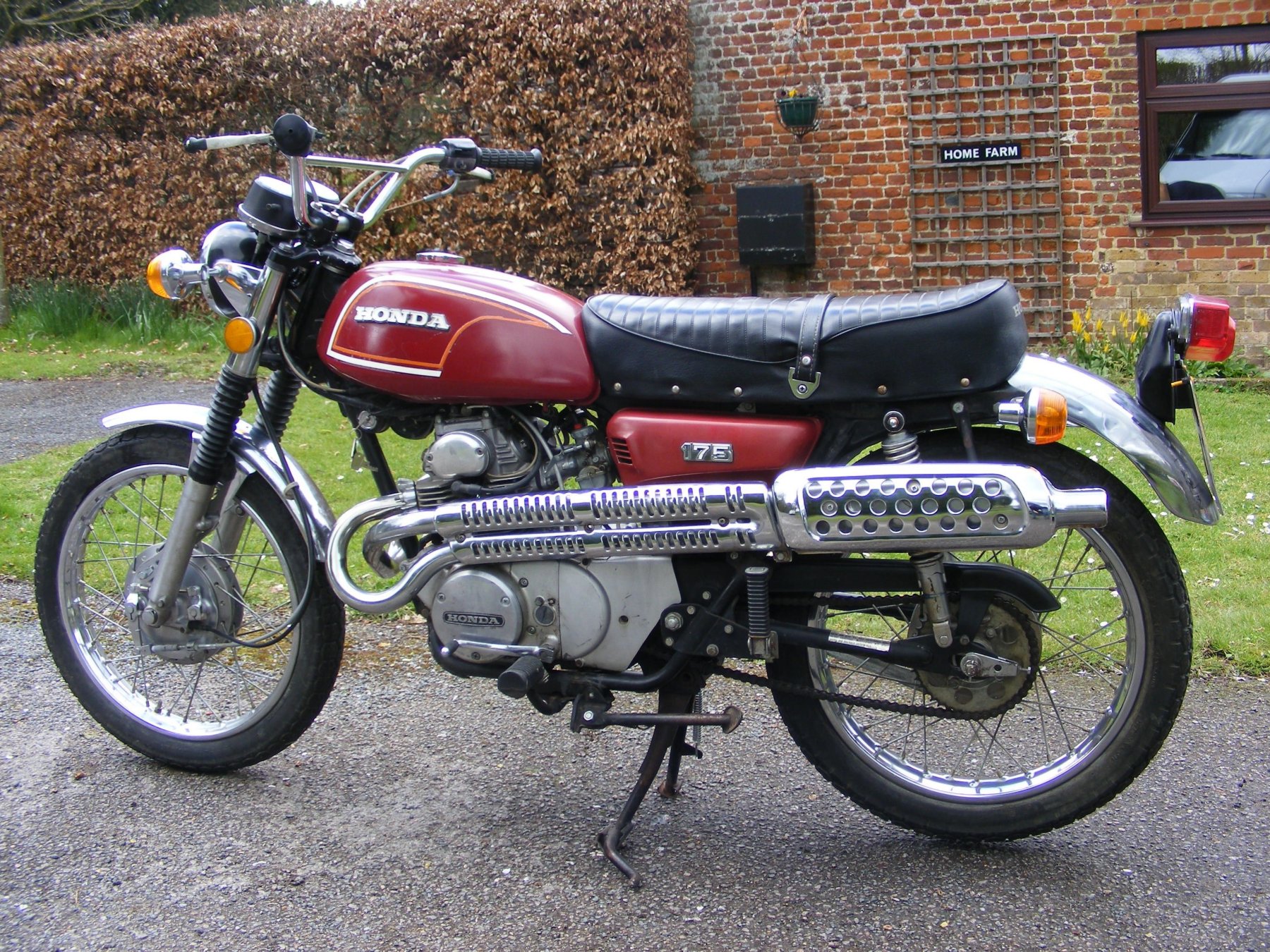 Honda Motorcycles - Models, Photos, Reviews | Bike.Net