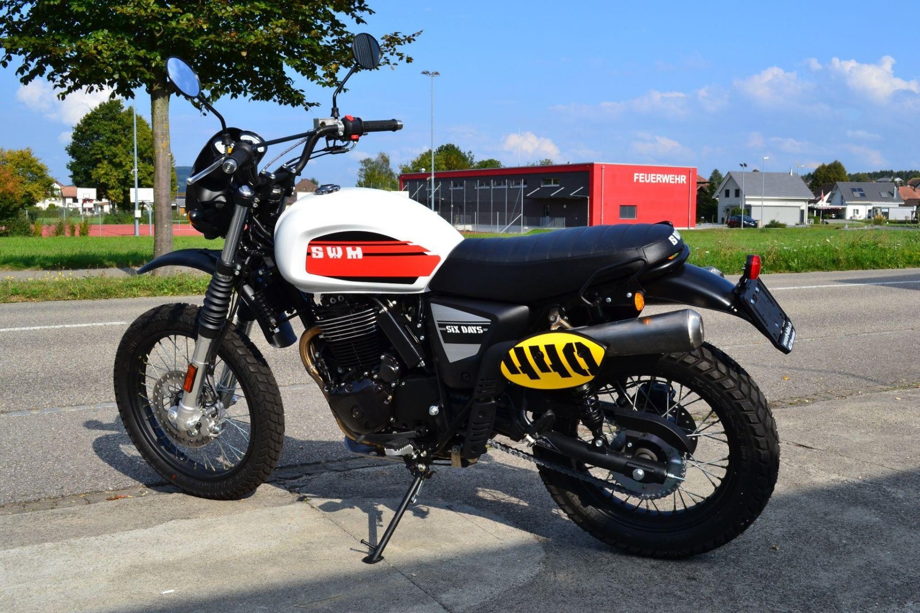 SWM Six Days 440: фото, характеристики, история | Bike.Net