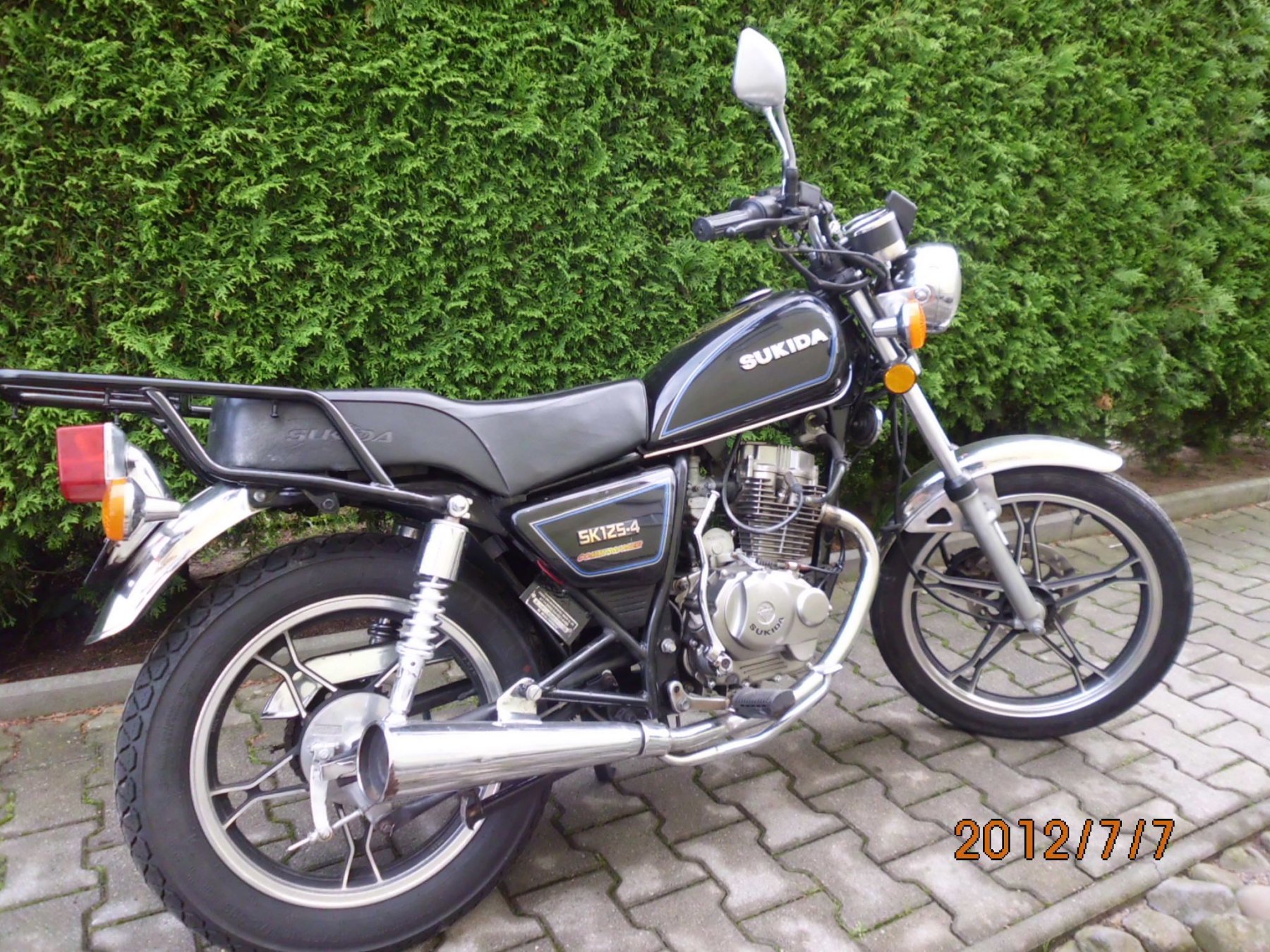 Sukida Wasp 125 Motorcycles - Photos, Video, Specs, Reviews | Bike.Net